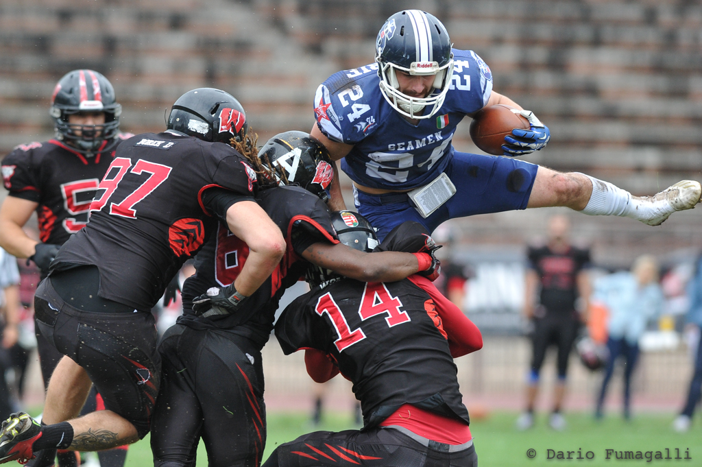 Anzeige : www.footballforum.de - Das Forum für American Football in ...